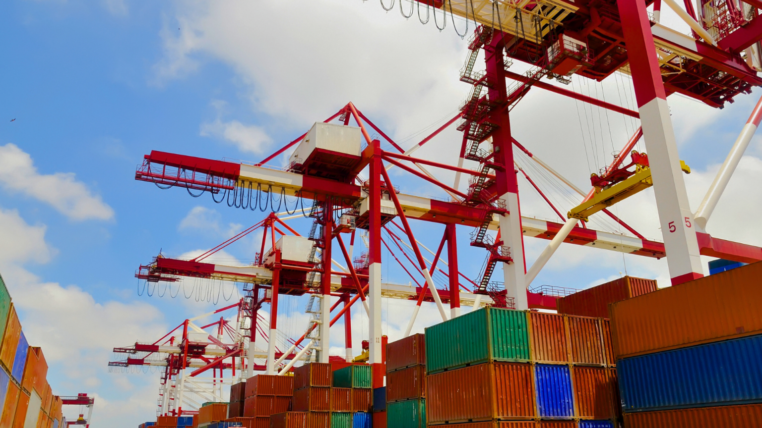 Driving Transformative Crane Management with RTG Optimization - Kaleris